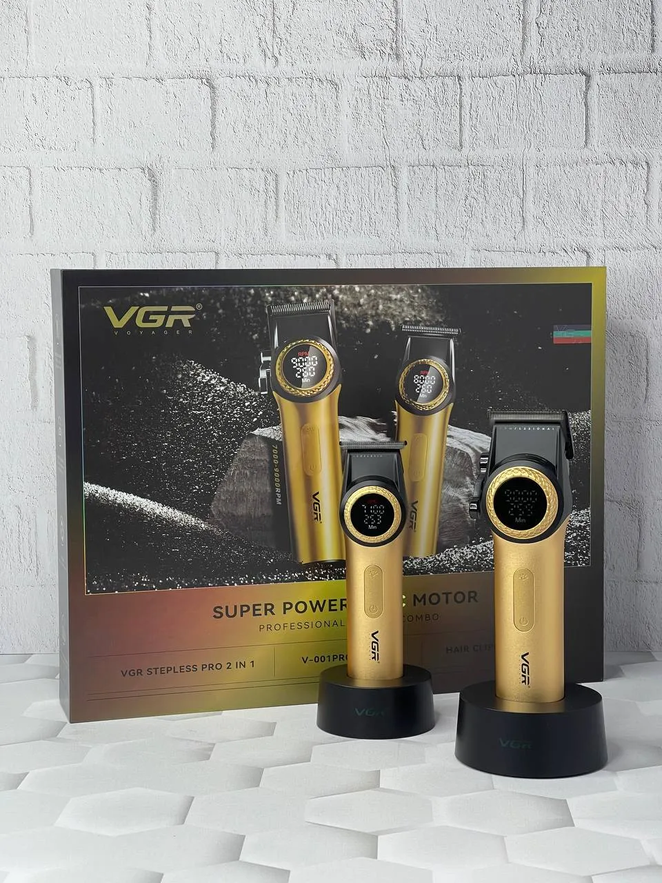 ست 2 عددی ماشین اصلاح وی جی آر V-001 PRO & V-977 | یامال کالا